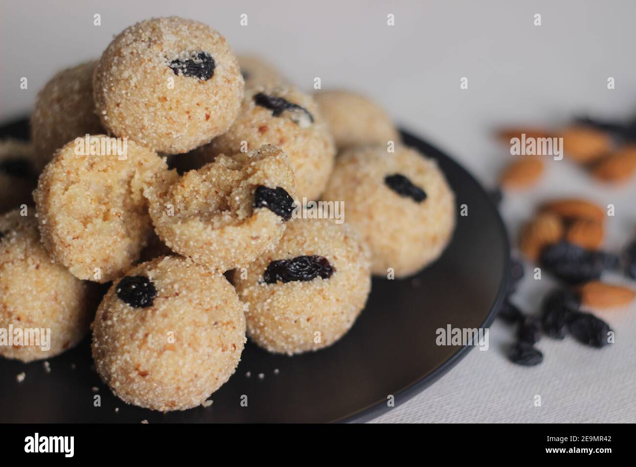 Rava laddu is a South Indian Sweet made with semolina, sugar, ghee ...