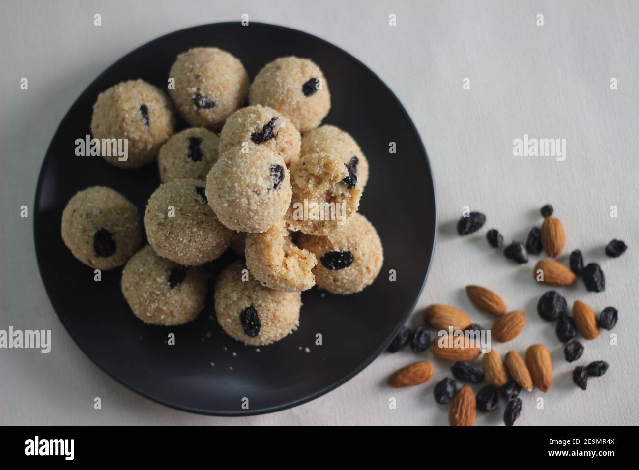Rava laddu is a South Indian Sweet made with semolina, sugar, ghee ...