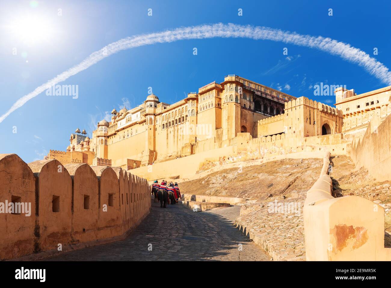 The Walls of Amber Fort in India, Jaipur, Rajasthan Stock Photo - Alamy