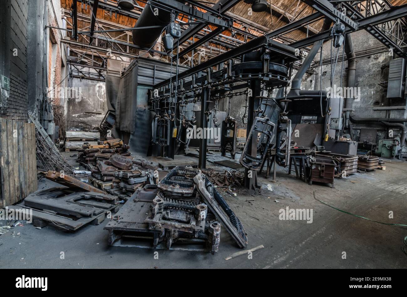 Sandblasting machine hi-res stock photography and images - Alamy