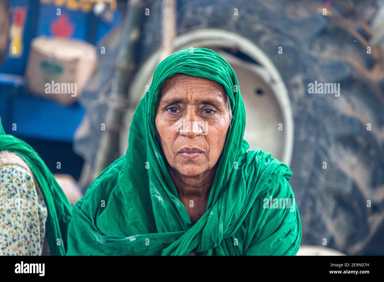 Lady farmer hi-res stock photography and images - Alamy