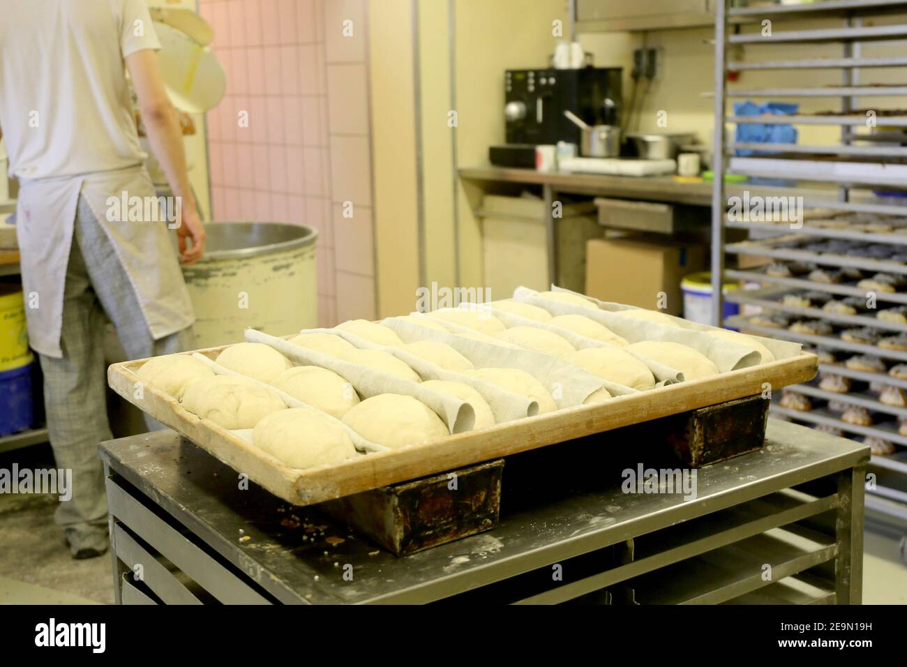 Baking bread and pastry in the bakery Stock Photo - Alamy