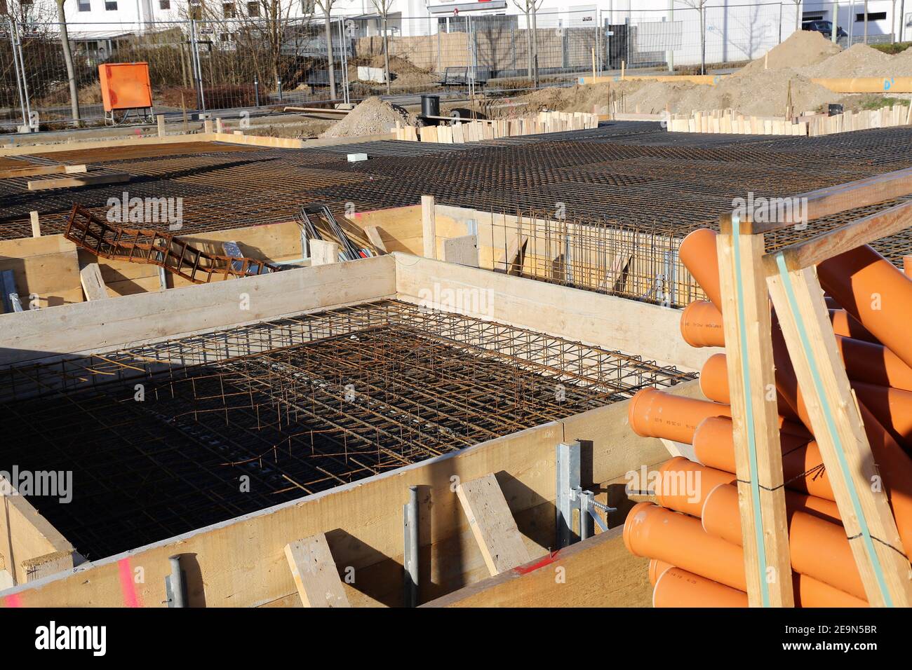 Construction site of a residential building Stock Photo - Alamy