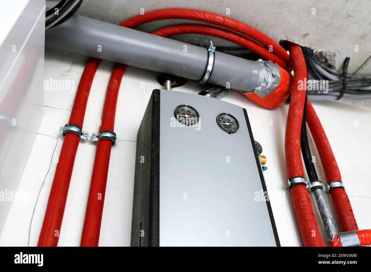 Installation of new gas boiler hi-res stock photography and images - Alamy