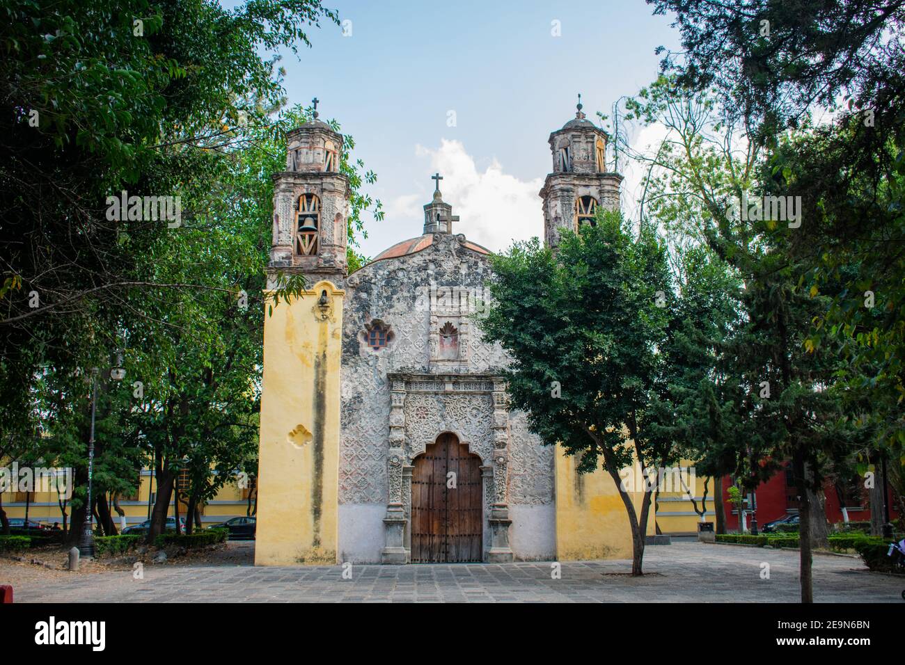 Coyoacan forest hi-res stock photography and images - Alamy
