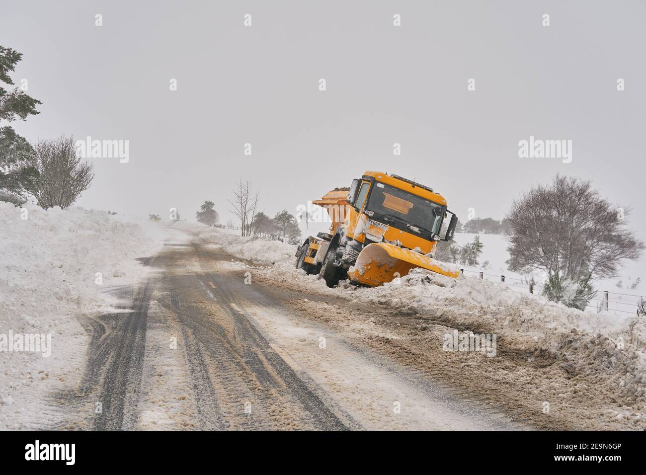 Tractor dufftown hi-res stock photography and images - Alamy