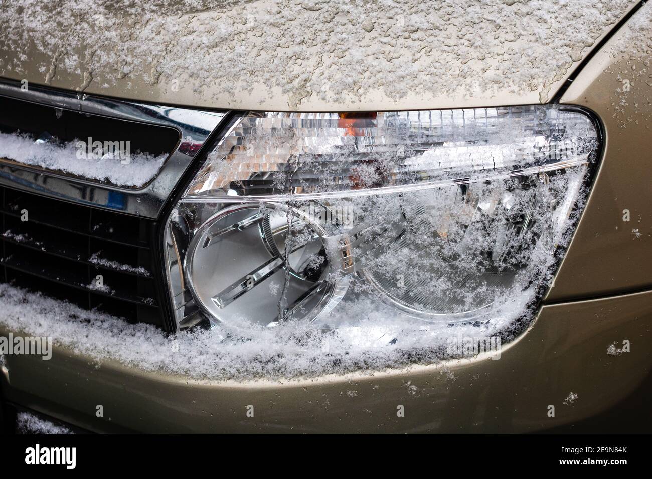 Frosted headlights hi-res stock photography and images - Alamy