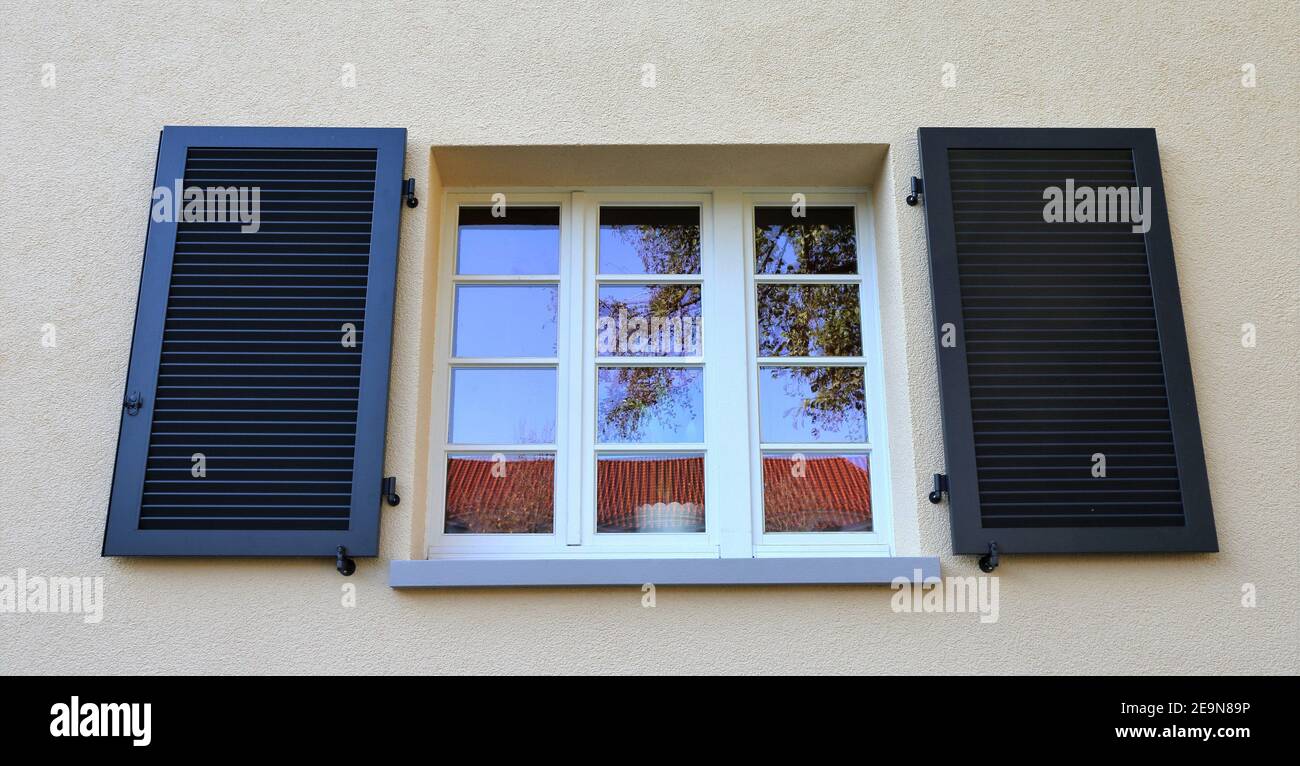 Window with wooden shutters Stock Photo - Alamy