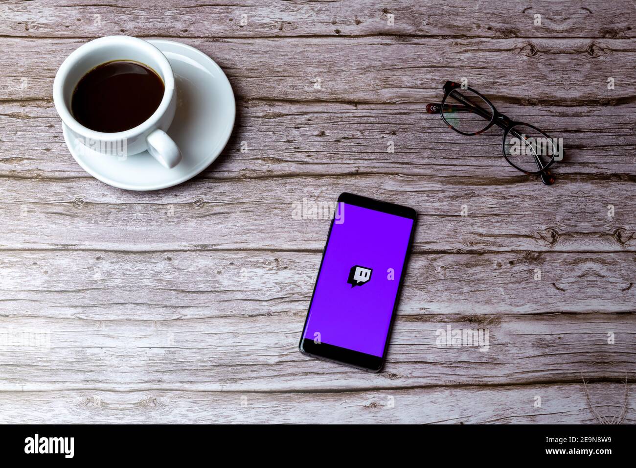 Twitch streamer hi-res stock photography and images - Alamy