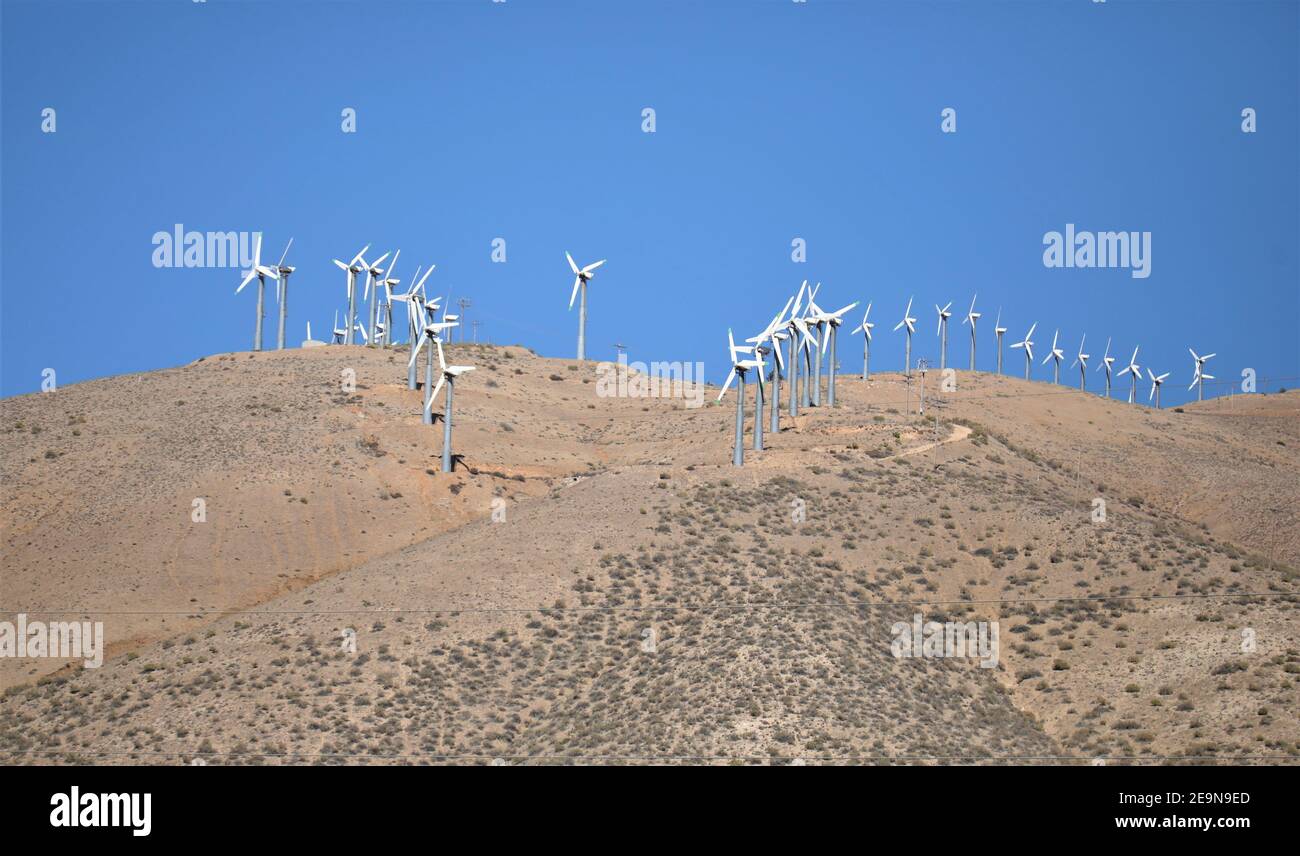 Wind mills in southern Cal. making electricity around the clock in the ...