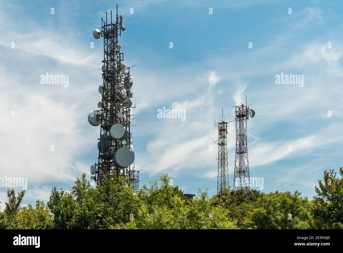 Telecommunication tower antennas hi-res stock photography and images - Alamy