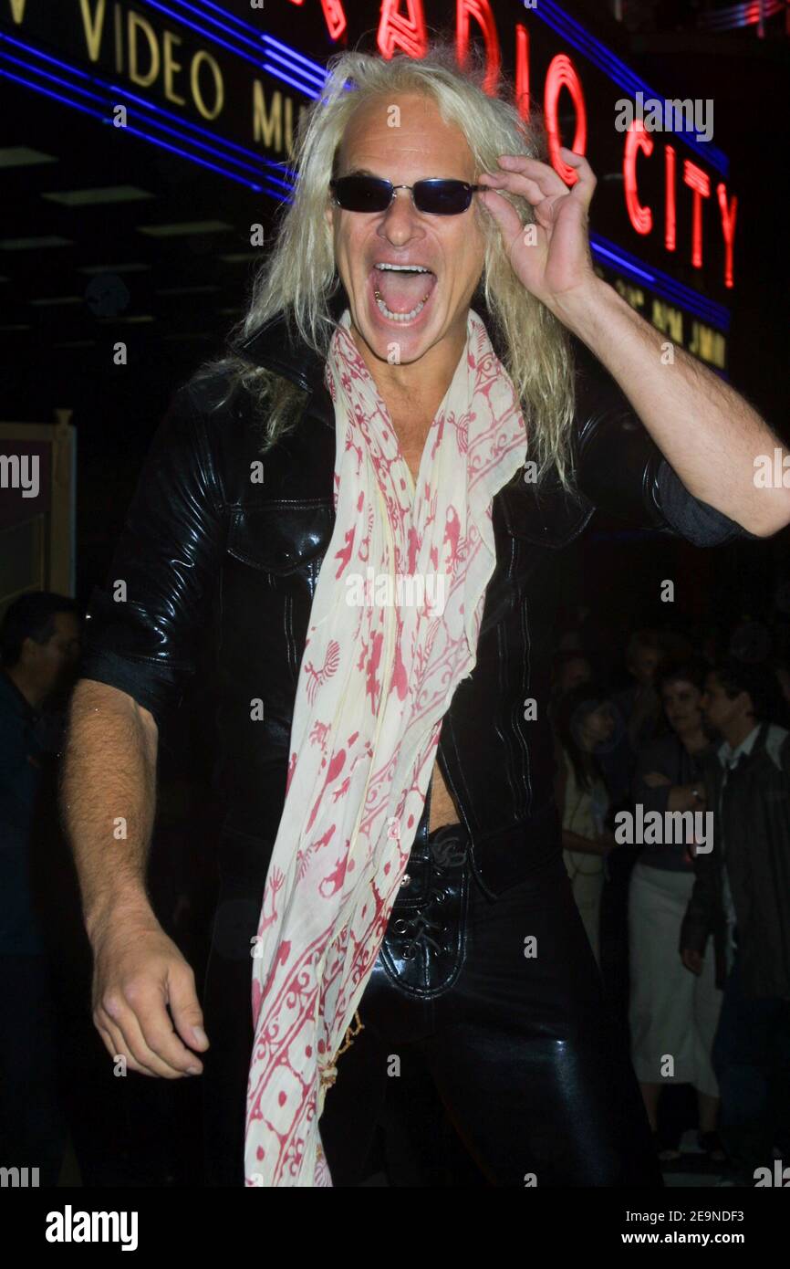 New York, NY--August 29, 2002--MTV Video Music Awards at Radio City ...