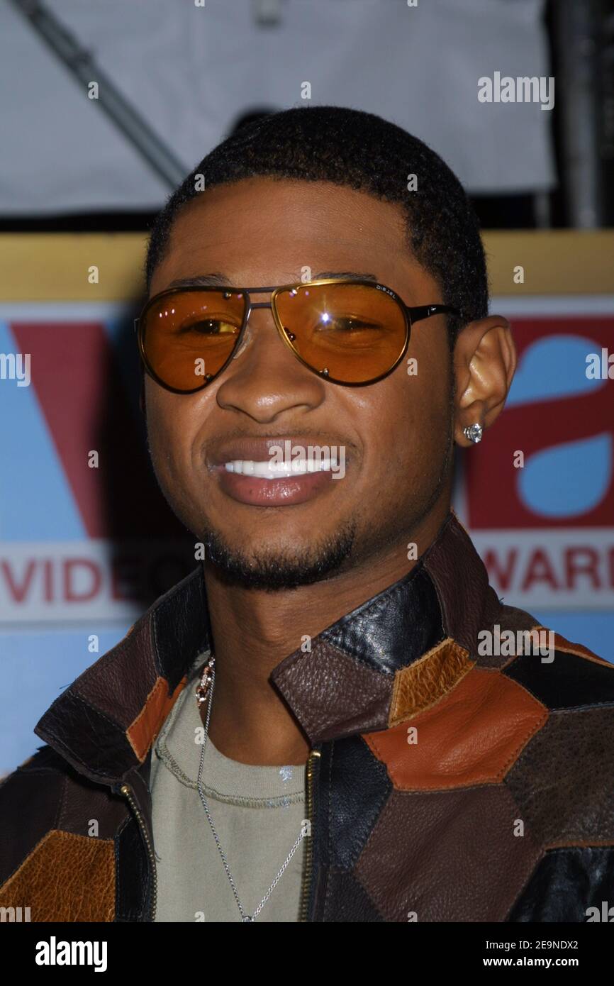 Celebrities Usher High Resolution Stock Photography and Images - Alamy