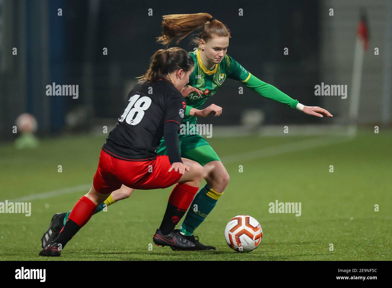 ROTTERDAM, NETHERLANDS - FEBRUARY 5: Isa Kagenaar of Excelsior, Liz ...