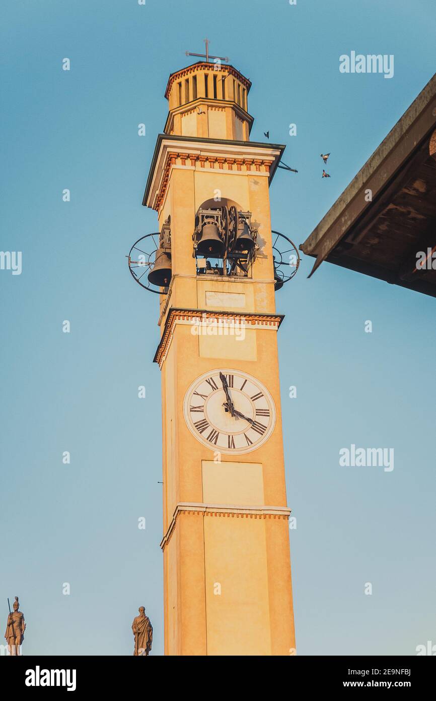 Cityscape monumental bell tower hi-res stock photography and images - Alamy