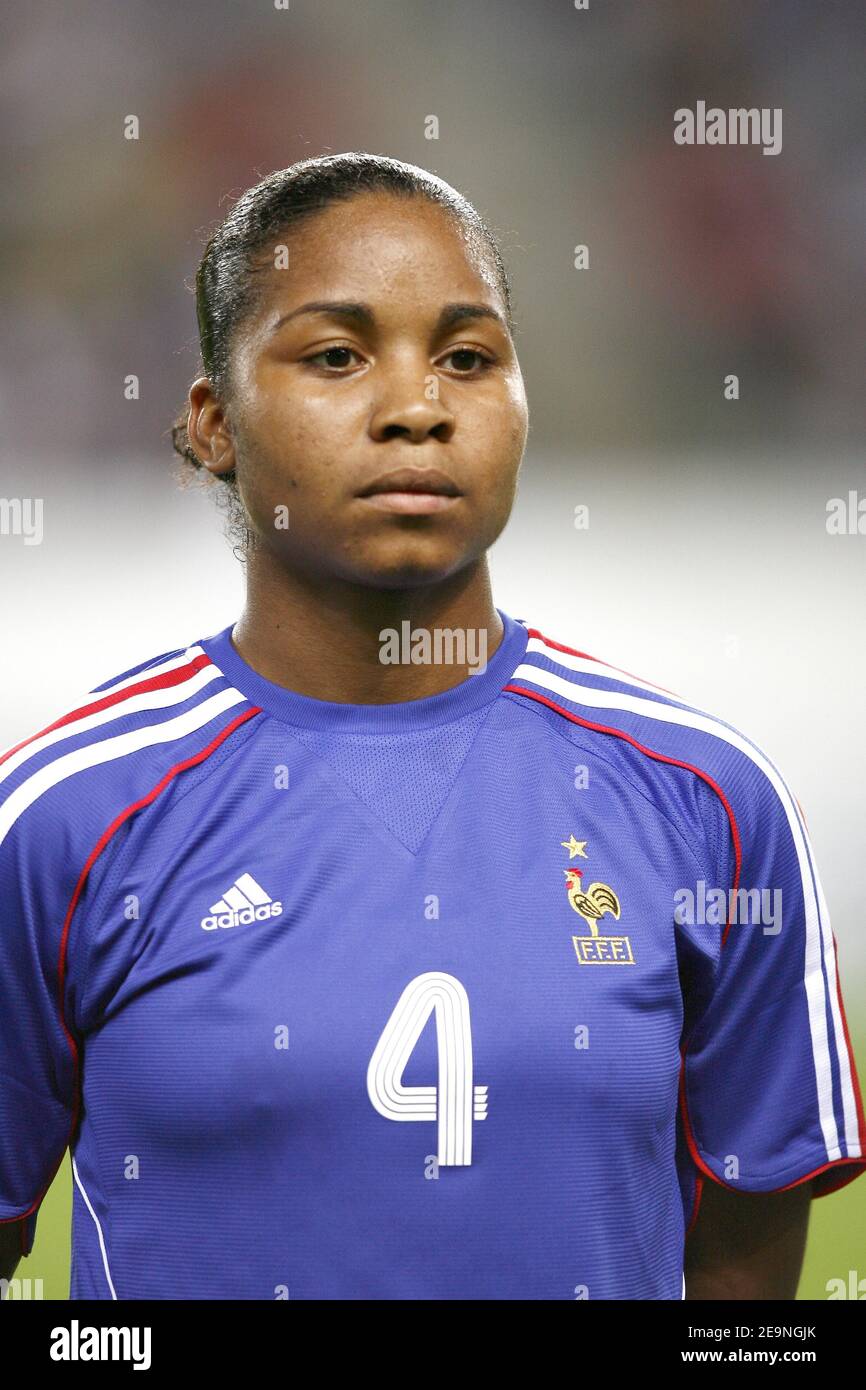 Laura georges france hi-res stock photography and images - Alamy