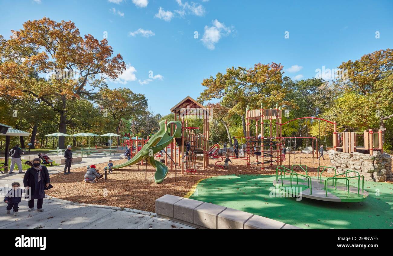High Park waterplay and childrens playground Stock Photo - Alamy