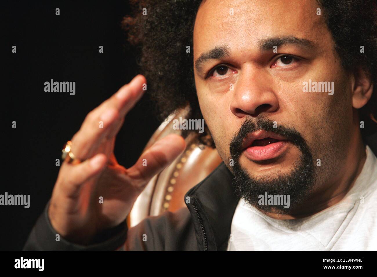 Dieudonne mbala mbala hi-res stock photography and images - Alamy