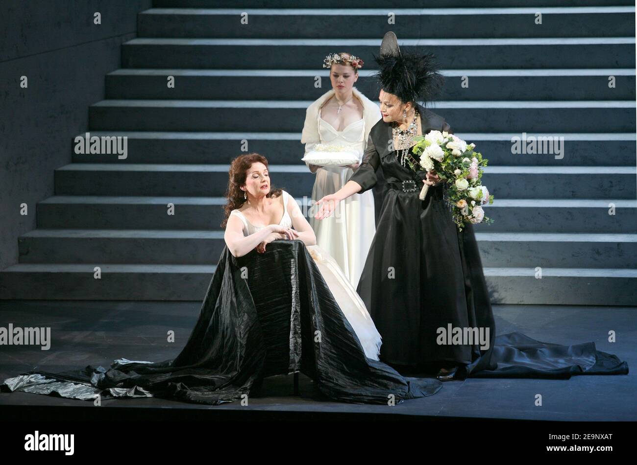 Lohengrin Opera at Lyon Opera Stock Photo - Alamy