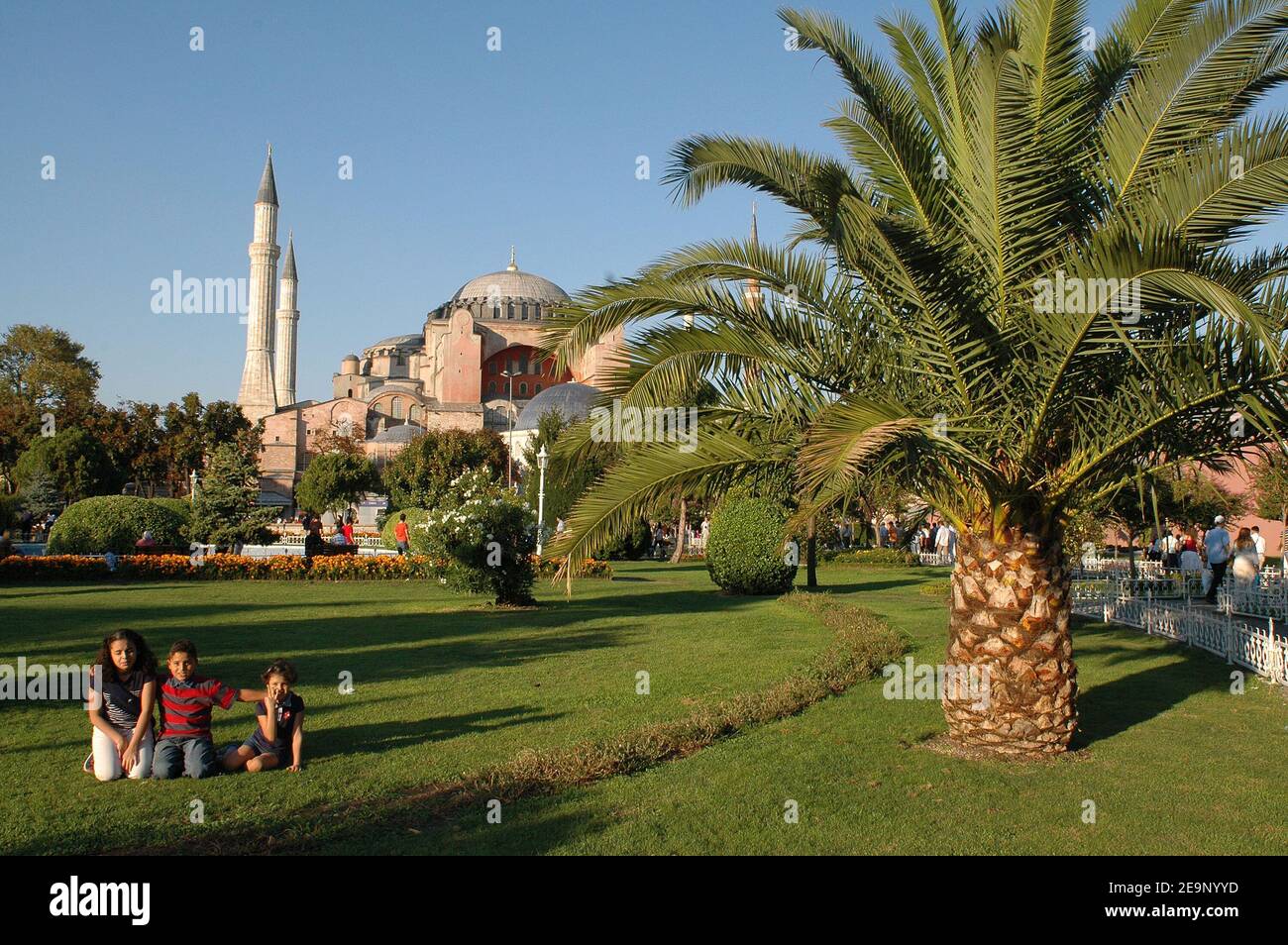 Basilique sainte sophie istanbul hi-res stock photography and images ...