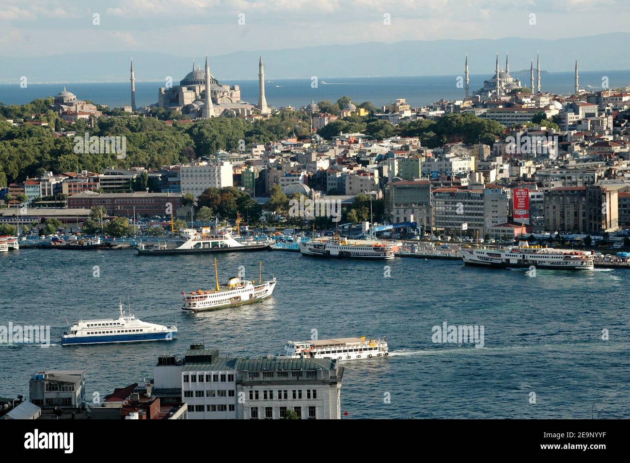 Basilique sainte sophie istanbul hi-res stock photography and images ...