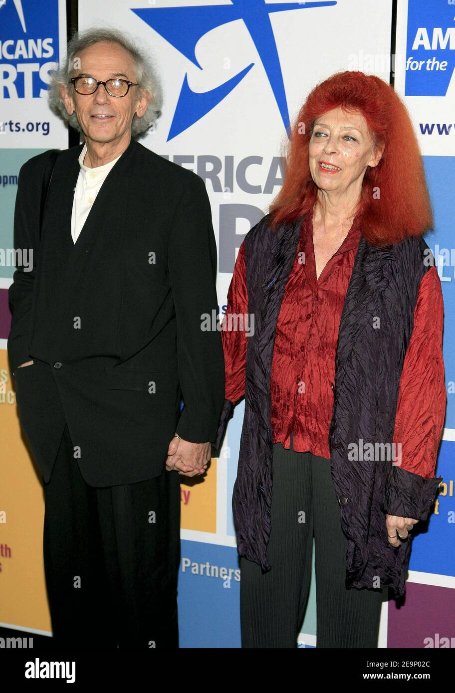 Christo and jean claude hi-res stock photography and images - Alamy