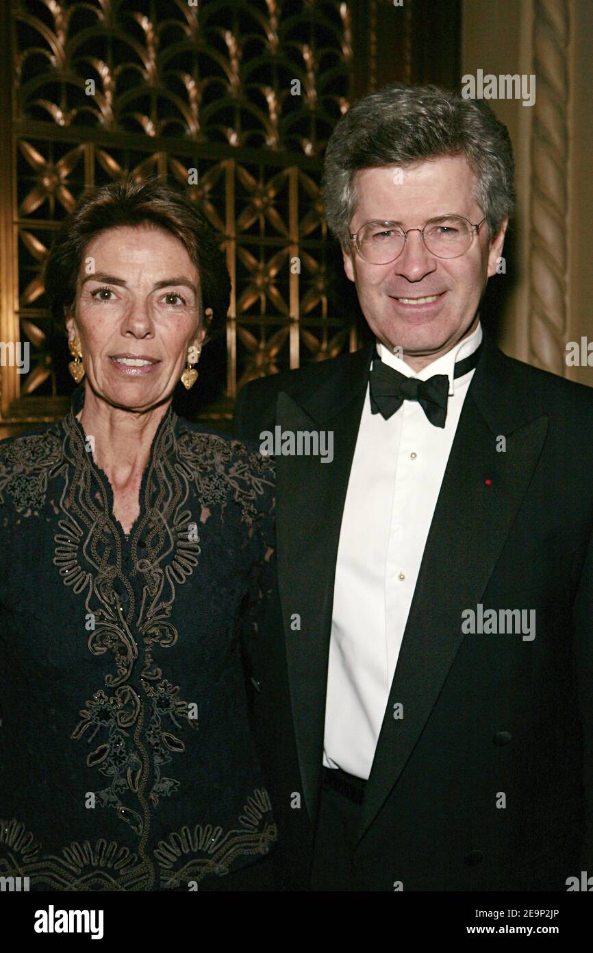 French Ambassador to the USA, Jean-David Levitte, and his wife pose during the the French ...