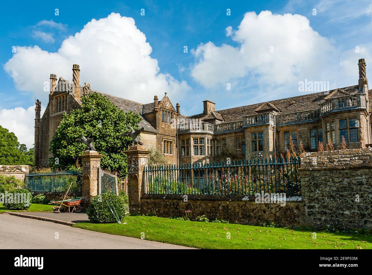 Mapperton house and gardens hi-res stock photography and images - Alamy