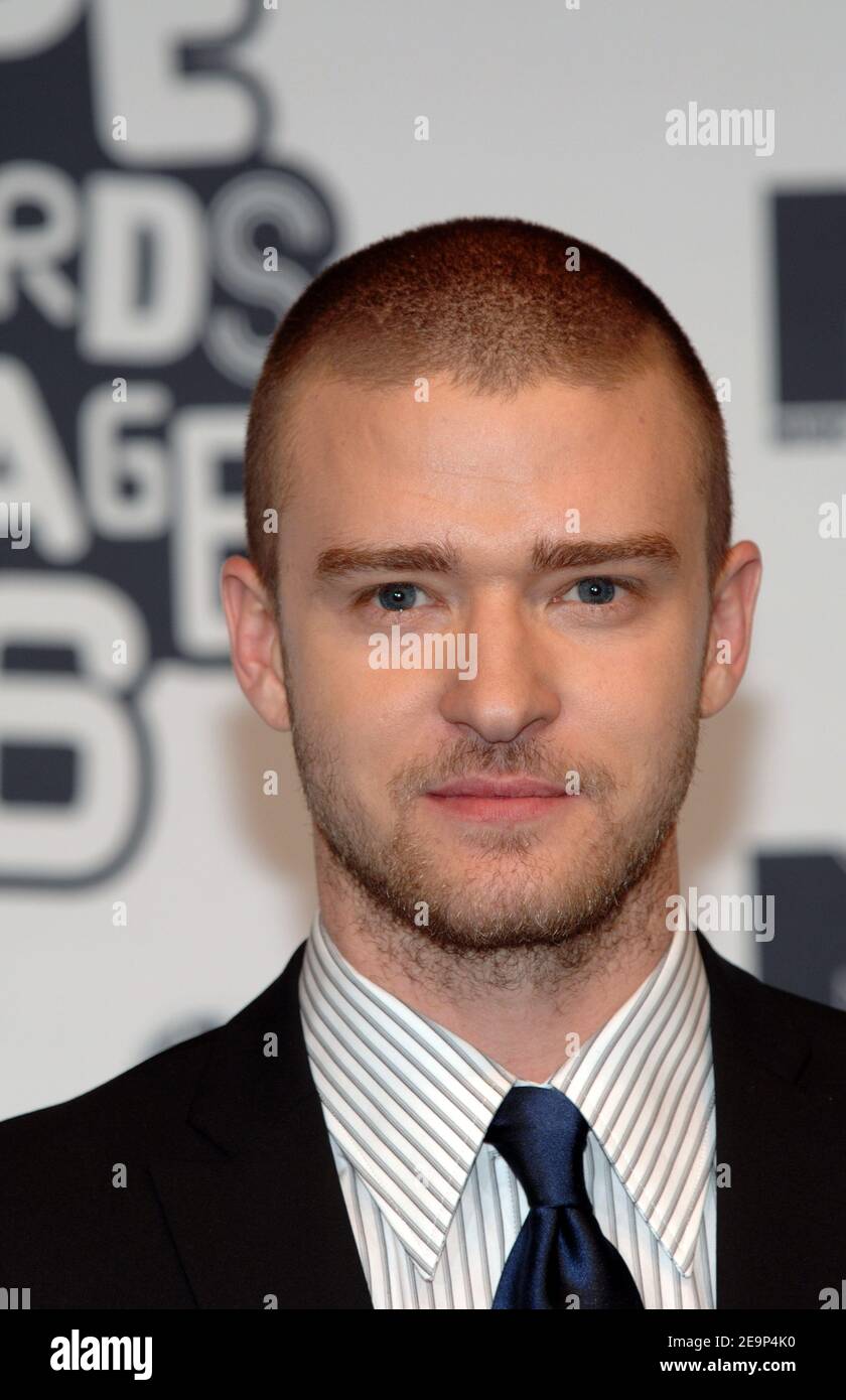 Justin Timberlake poses for pictures in the pressroom of the 2006 MTV ...