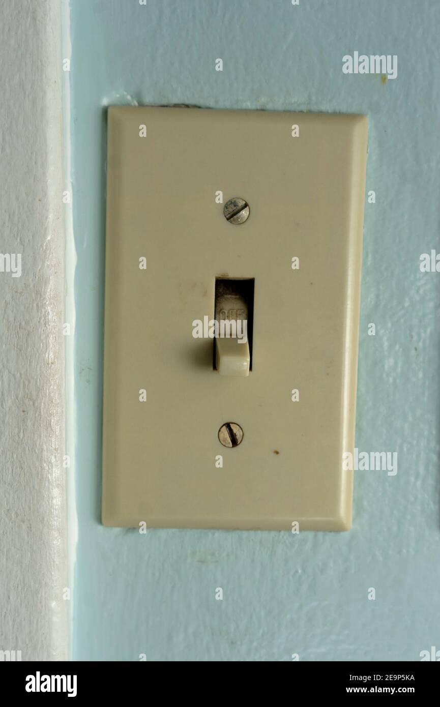 Yellowing paint hi-res stock photography and images - Alamy