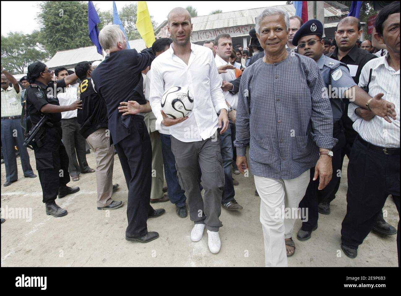 French footballer Zinedine Zidane and Bangladeshi Nobel Peace Prize ...