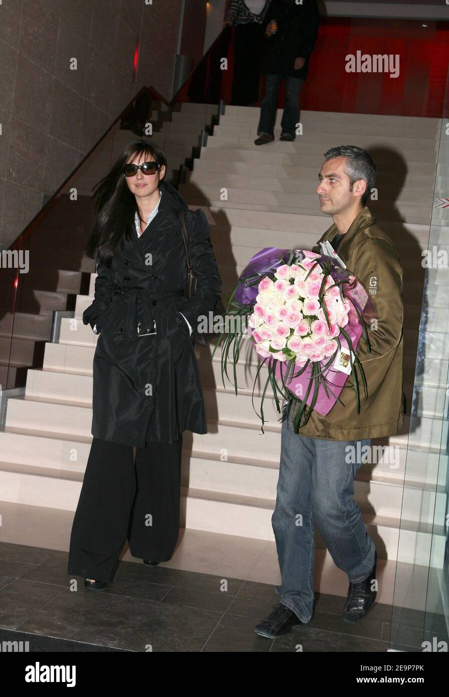 Italian actress monica bellucci rtl hi-res stock photography and images ...