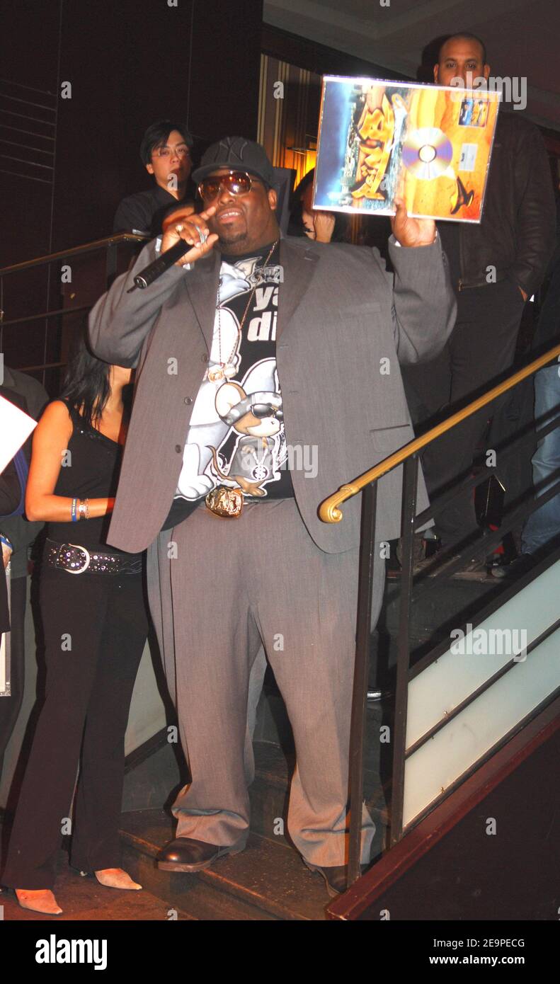 Singer Big Ali attends the 'RaiN'B Fever 2' Columbia Records party ...