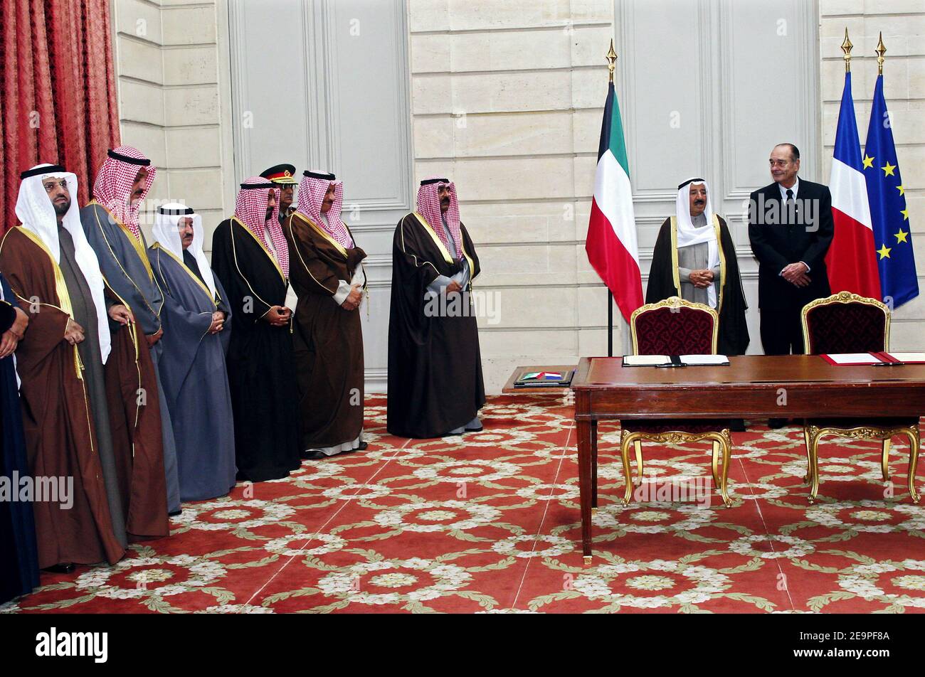 Emir kuwait france hi-res stock photography and images - Alamy