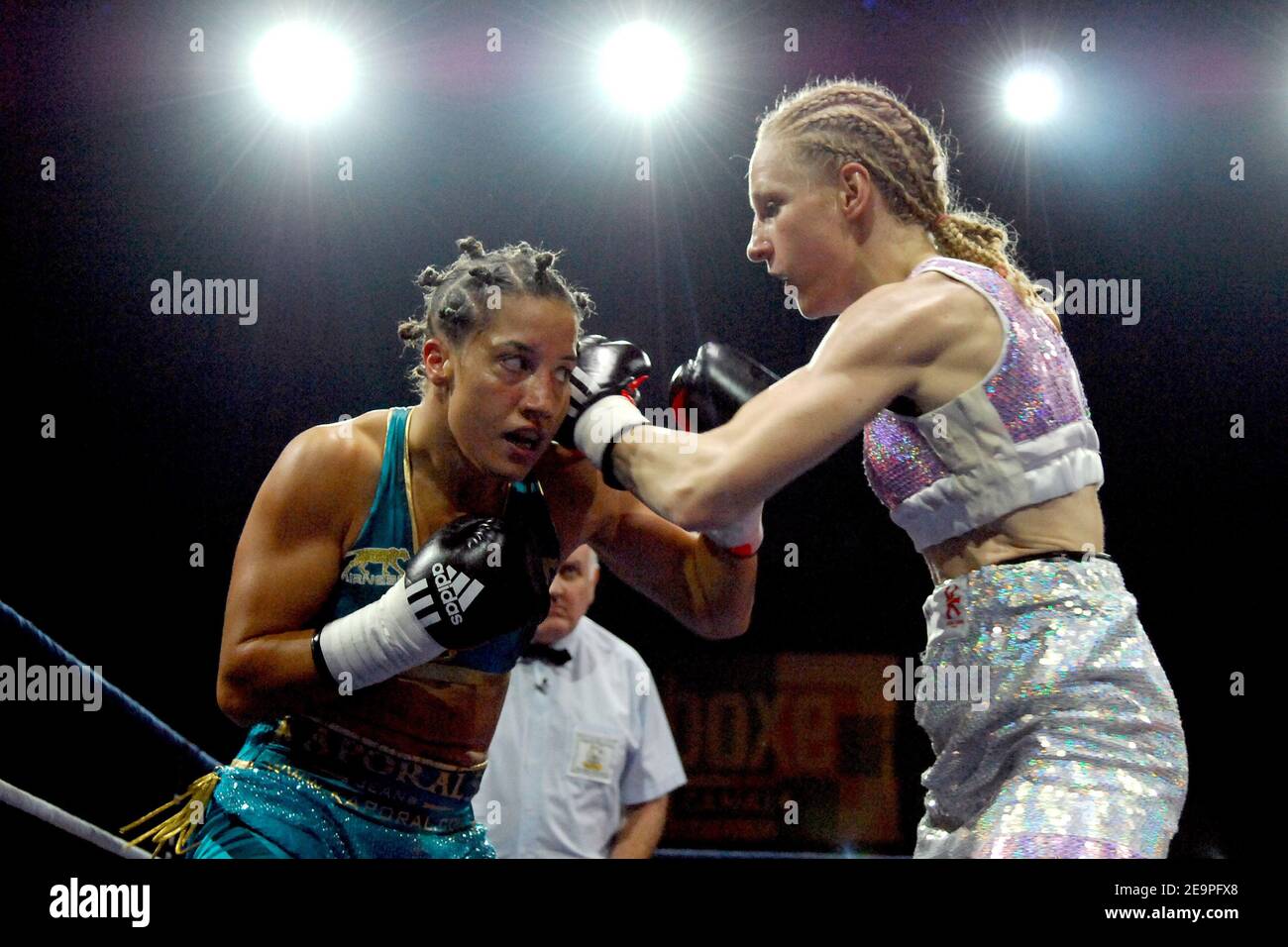 France's Anne Sophie Mathis connects with France's Myriam Lamarre ...