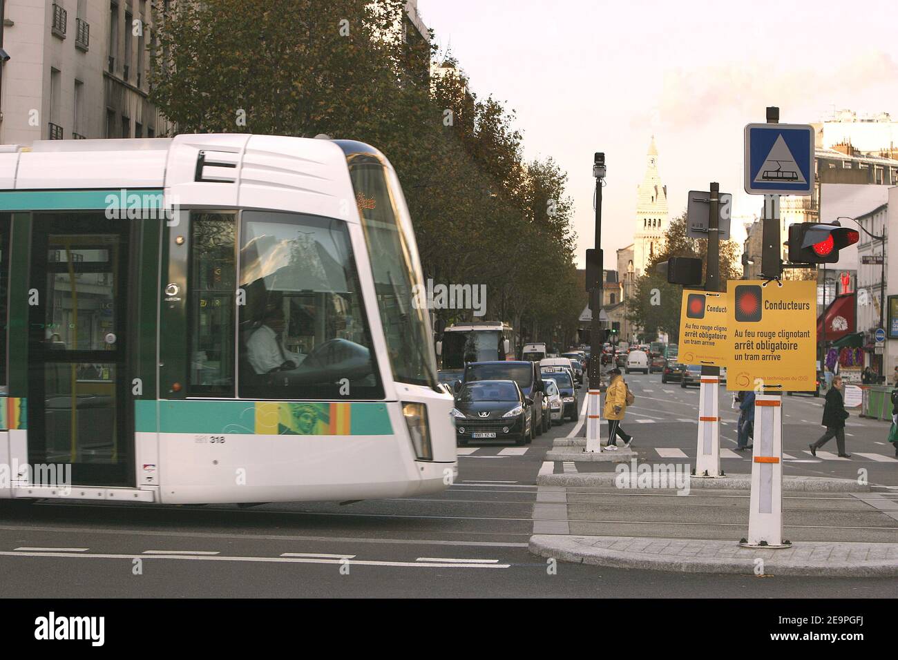 Panneau de signalisation de route hi-res stock photography and images ...