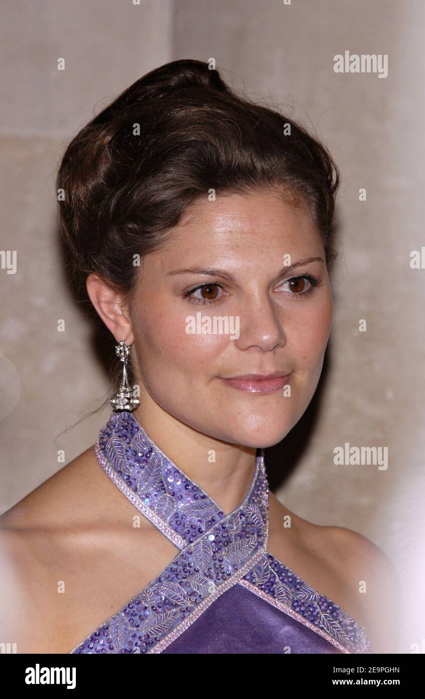 HRH Princess Victoria of Sweden attends the 'Nuit de l'Enfance : Des ...