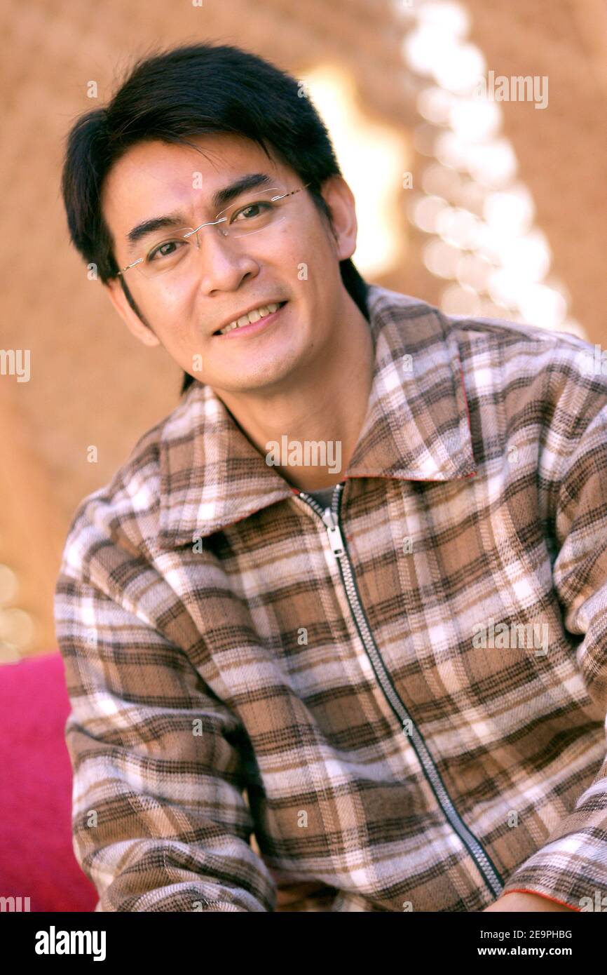 Before we fall in love again hi-res stock photography and images - Alamy