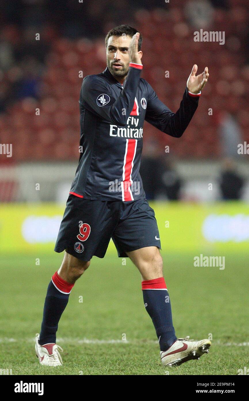 Pauleta pedro miguel hi-res stock photography and images - Alamy