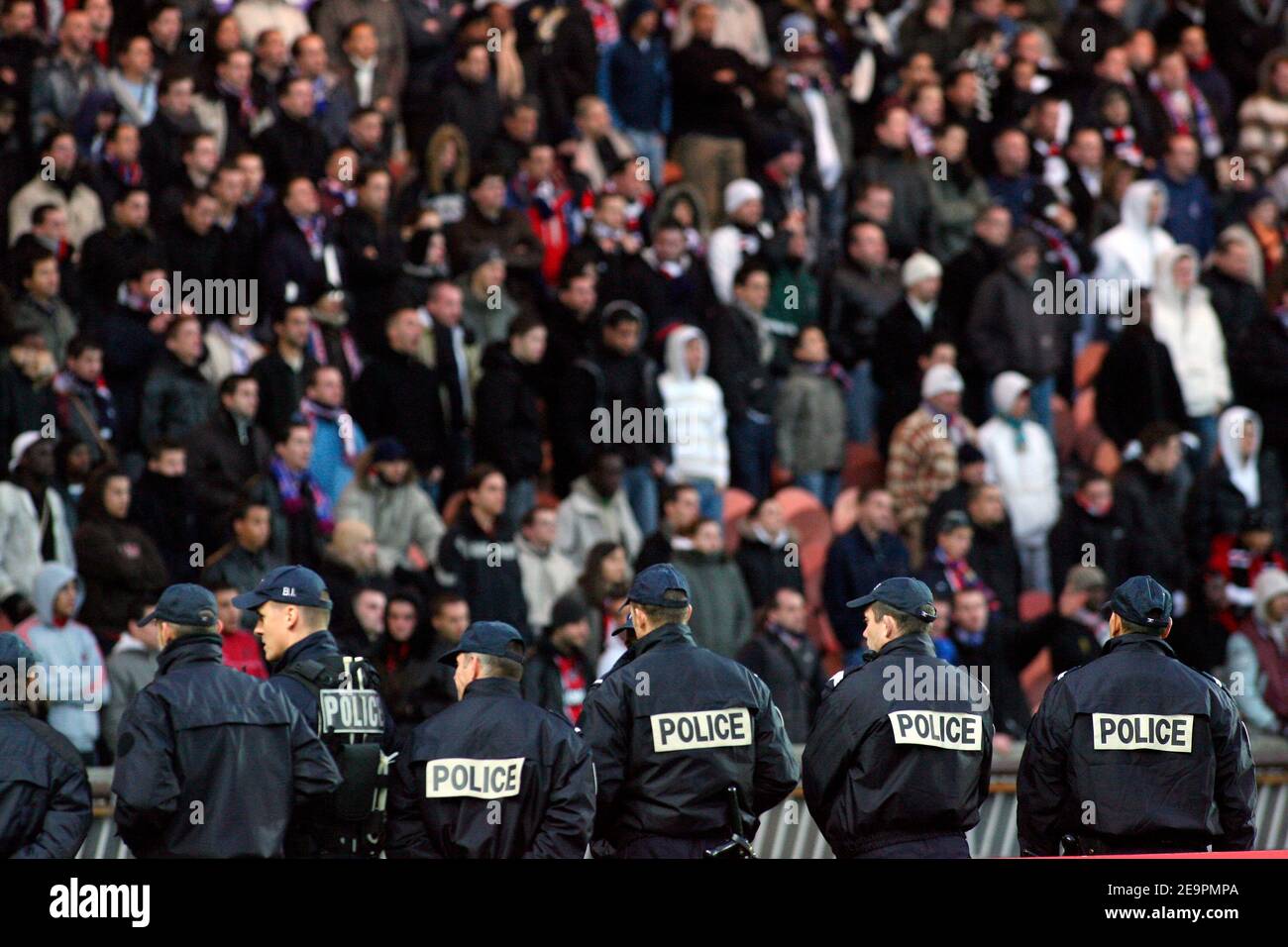 Ogc fans hi-res stock photography and images - Alamy