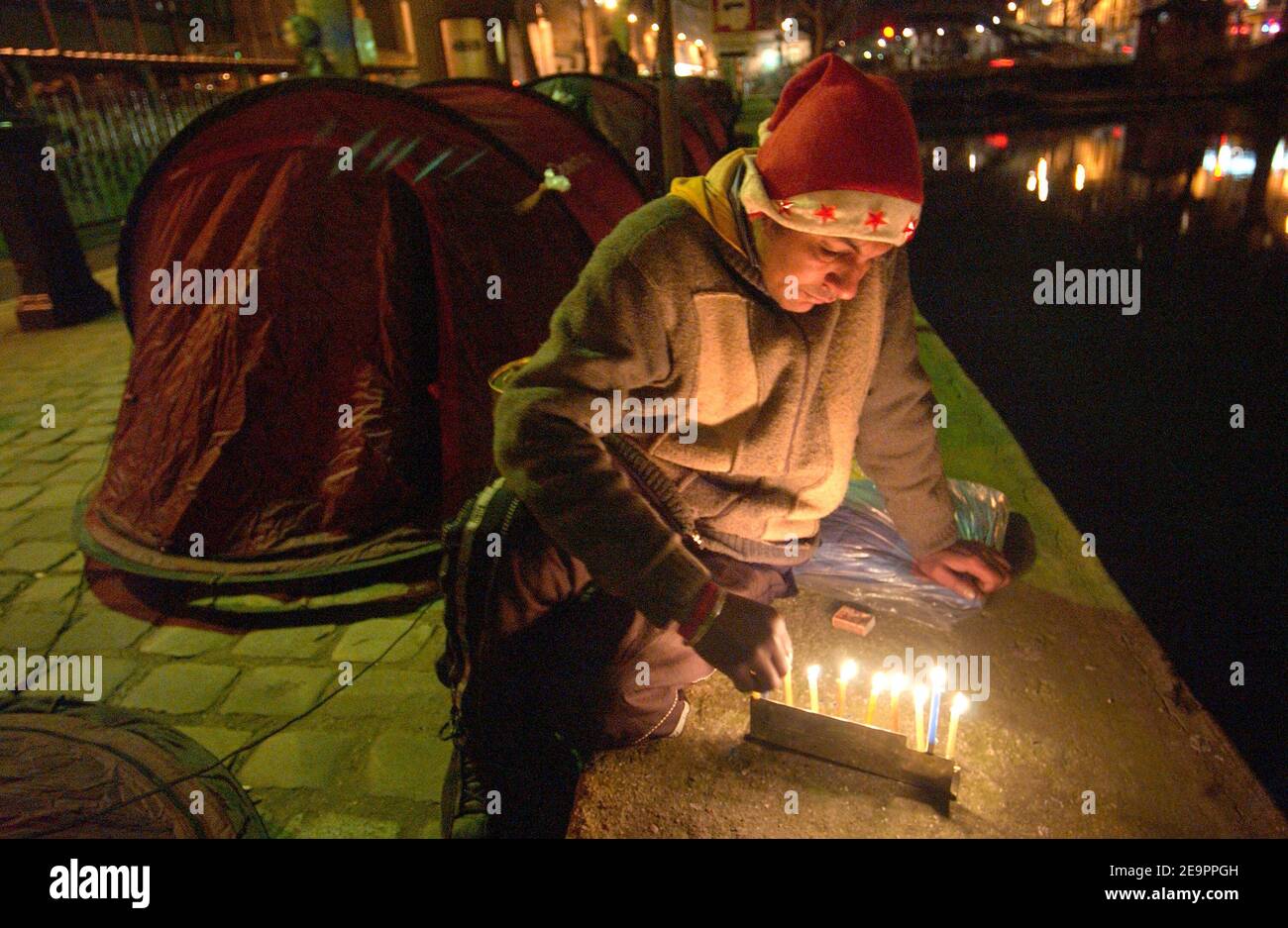 Sdf a paris hi-res stock photography and images - Alamy