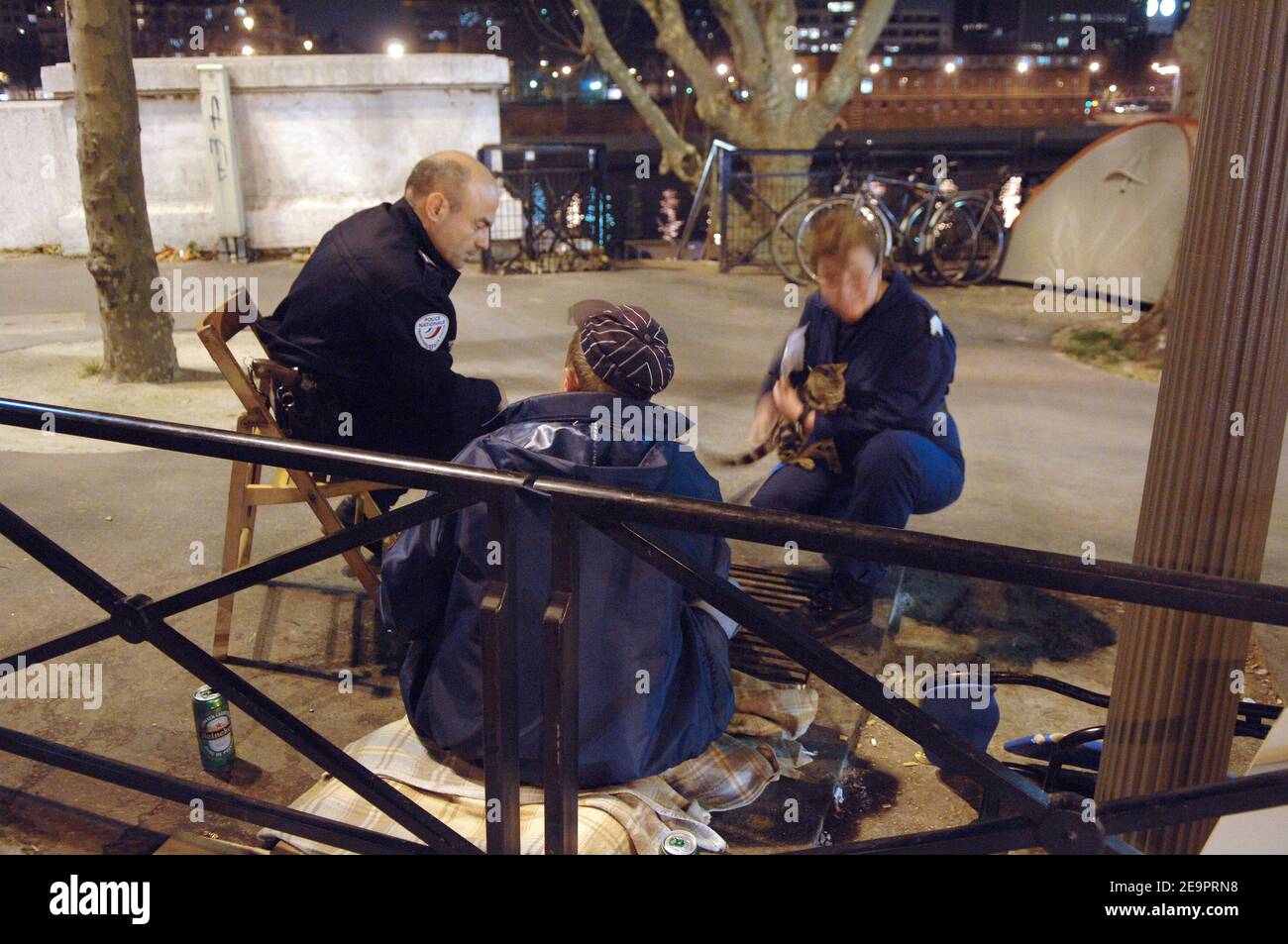 'Bapsa' squad members assist homelesses in the streets of Paris, France ...