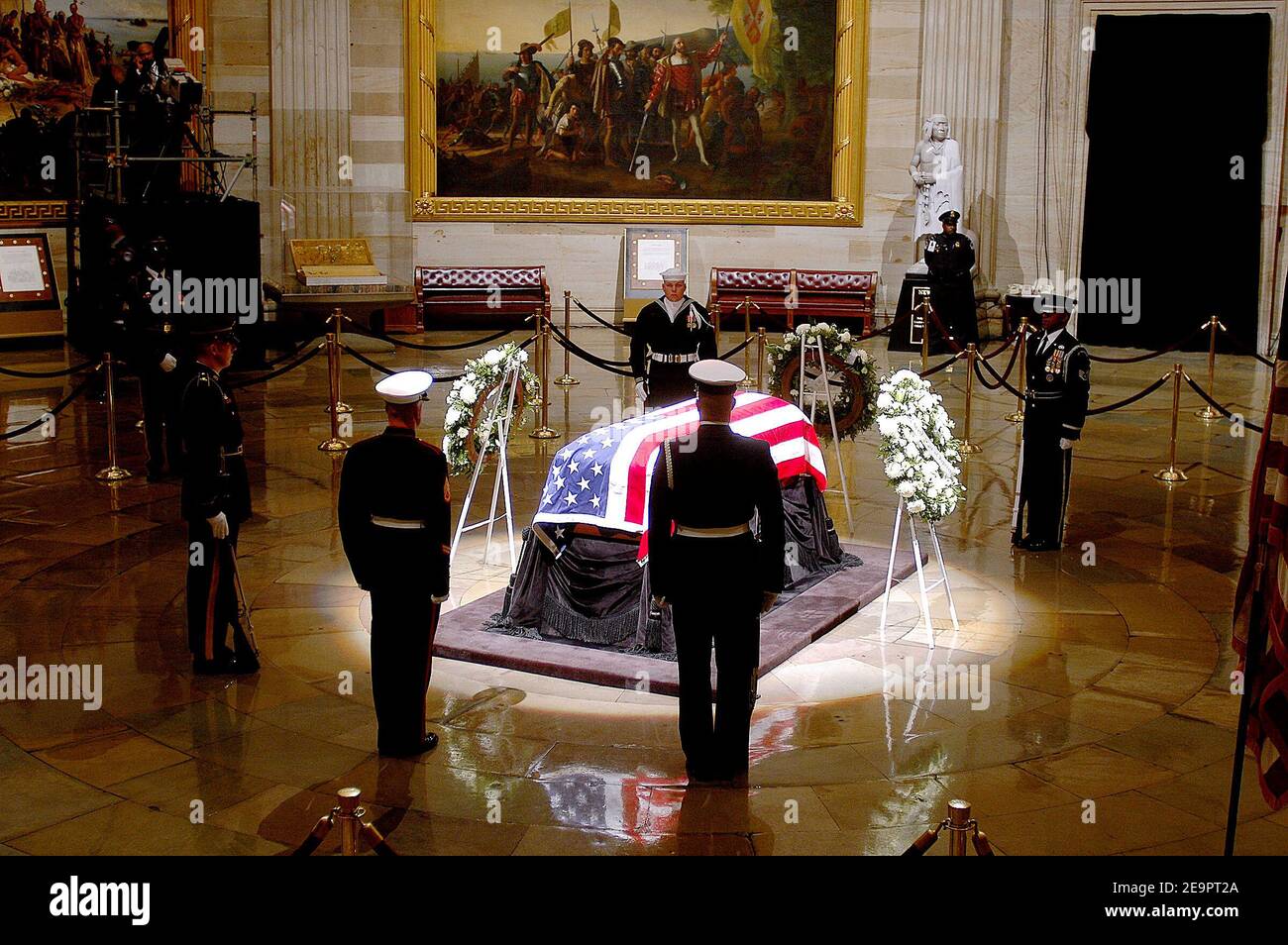 Ford rotunda hi-res stock photography and images - Alamy