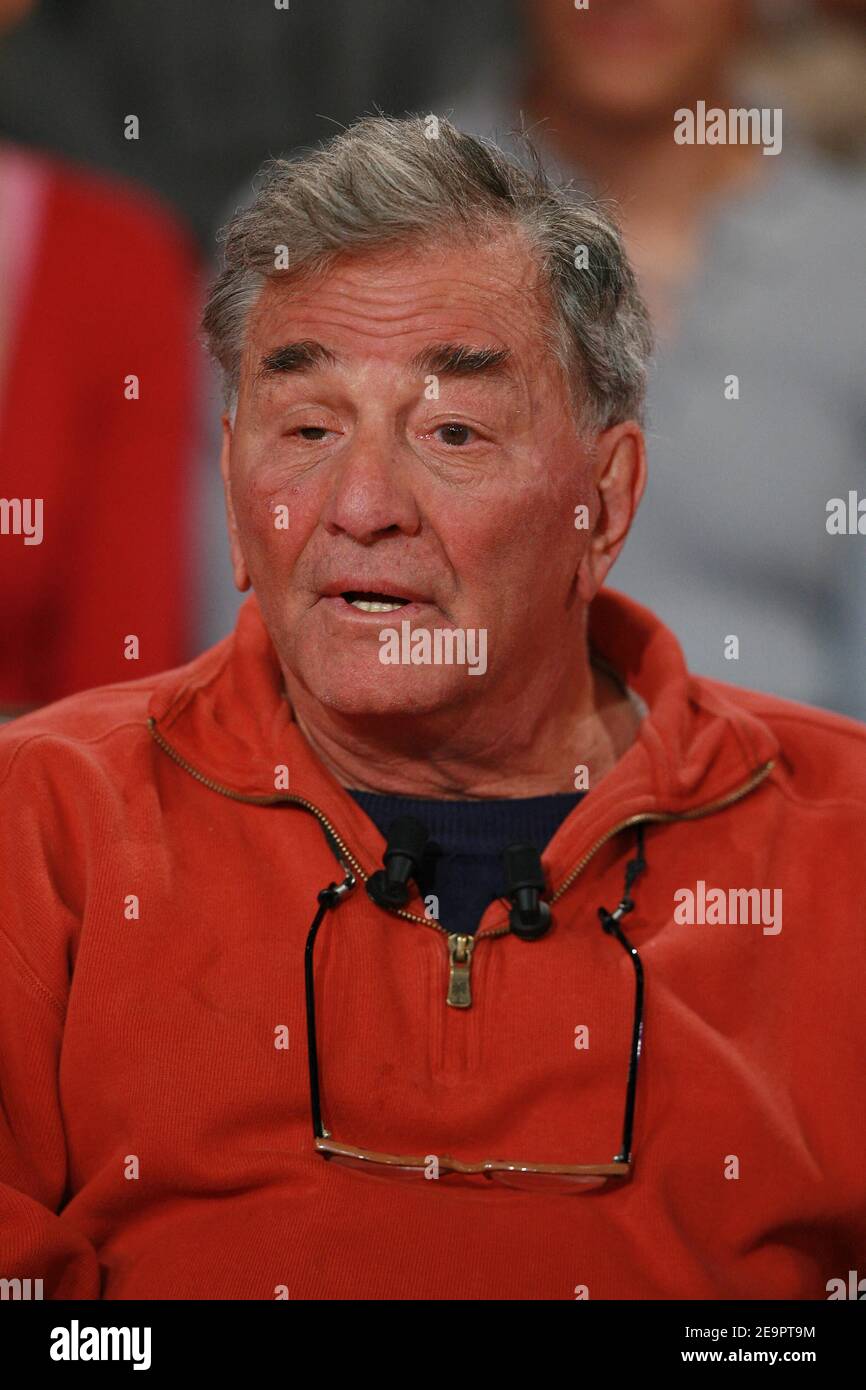 Peter falk hi-res stock photography and images - Alamy