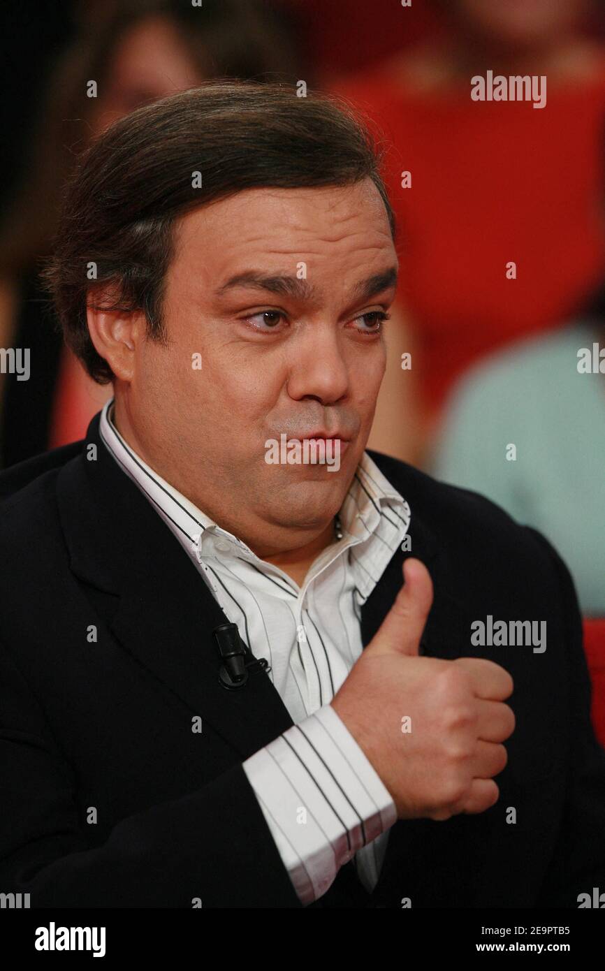 Didier Bourdon at the taping of Vivement Dimanche on November 15, 2006 ...