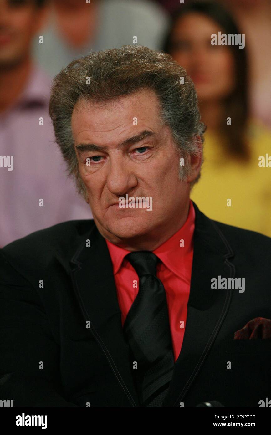Eddy Mitchell at the taping of Vivement Dimanche on November 15, 2006 ...