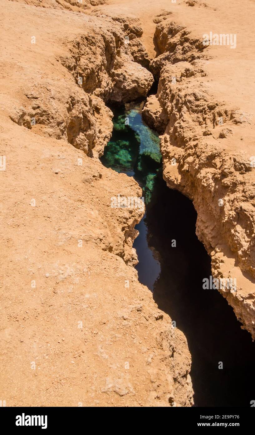 Desert mountains Earthquake Crack - national Park of Ras Mohamed ...