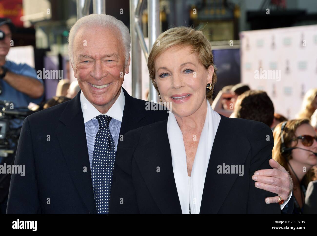 Christopher plummer julie andrews hi-res stock photography and images ...