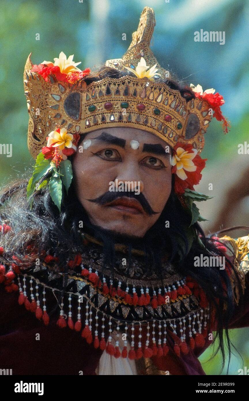 Indonesia bali batubulan barong dance show hi-res stock photography and ...