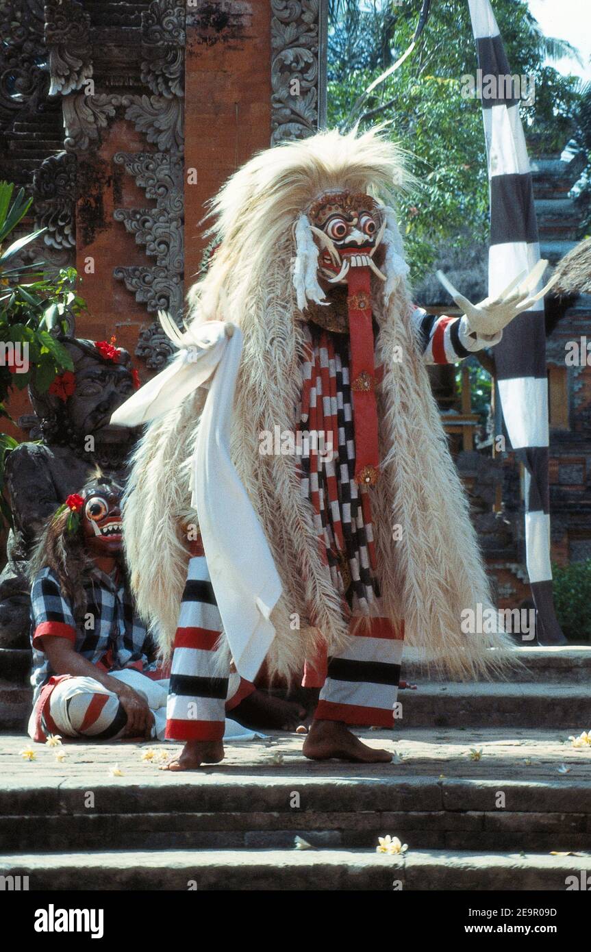 Indonesia bali batubulan barong dance show hi-res stock photography and ...